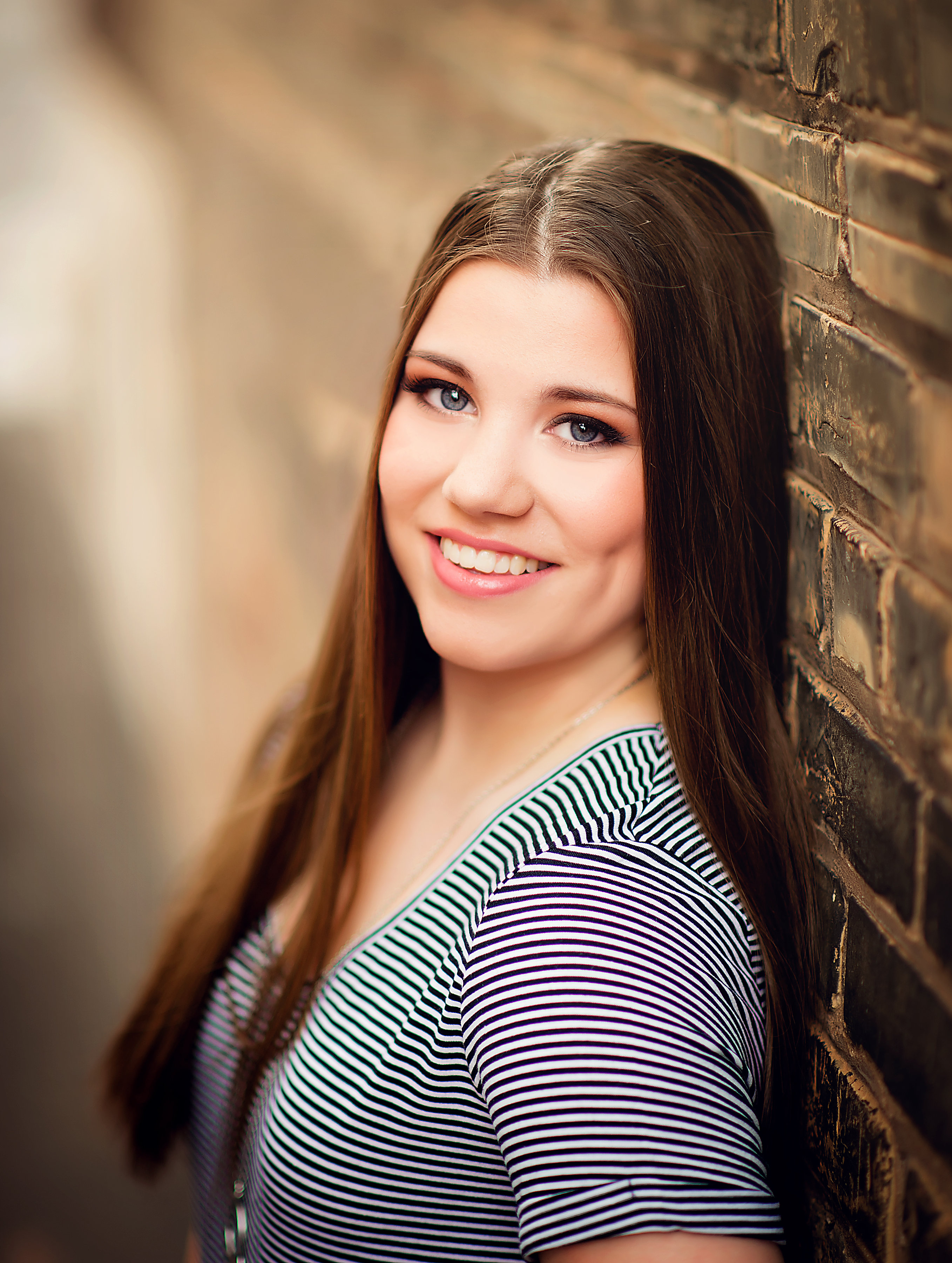Hattie | Duluth Minnesota Grad Photo Makeup Artist « Derick Cich Makeup ...