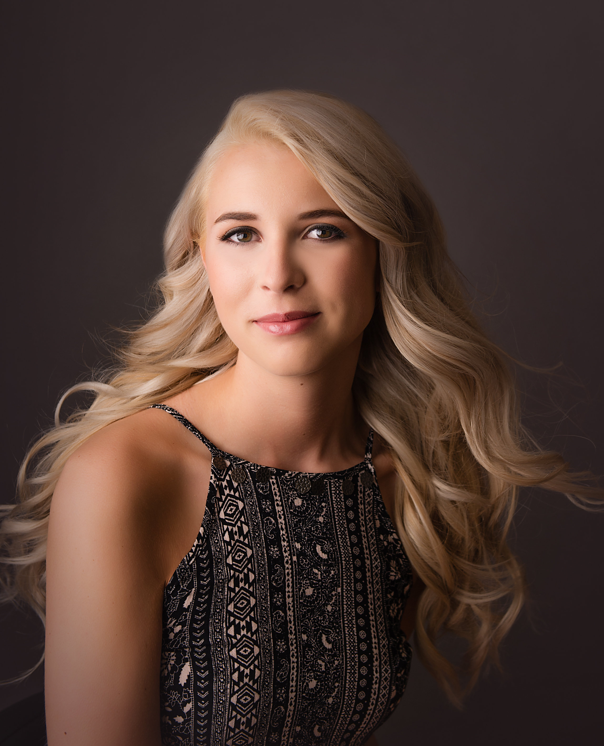 Kristin | Duluth Minnesota Grad Photo Makeup Artist « Derick Cich ...